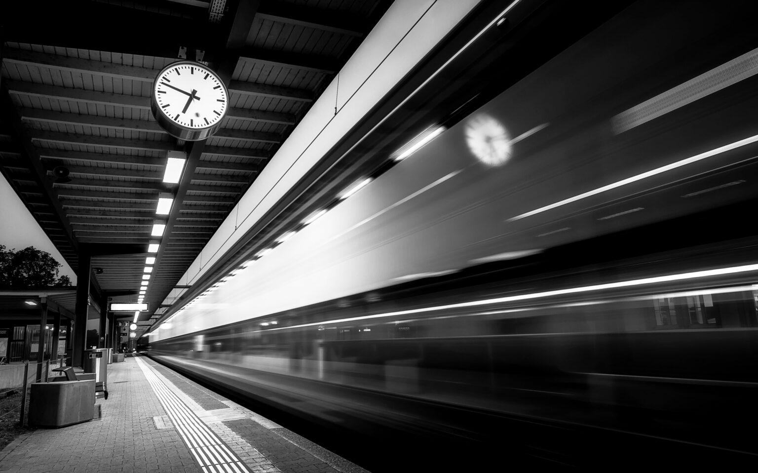 The Feeling of Time: Why Some Of Us Feel It Moving Quickly And Others ...